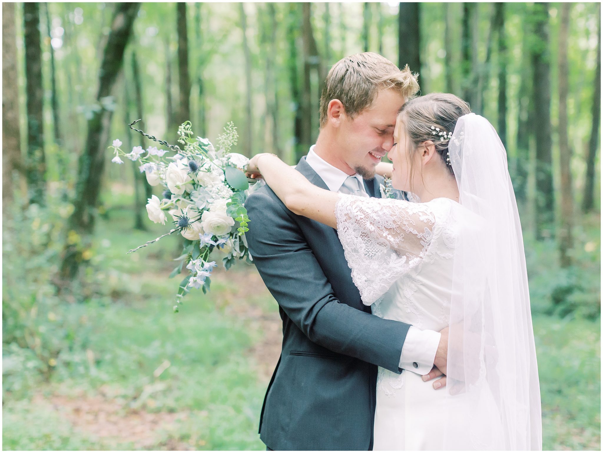 Beautiful Mennonite Wedding in Fair Play, SC | Jason & Abby Yoder ...